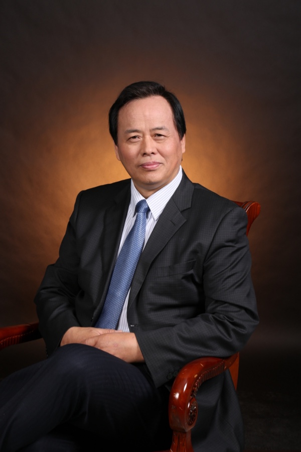 Biography of Professor Tong Xiaolin